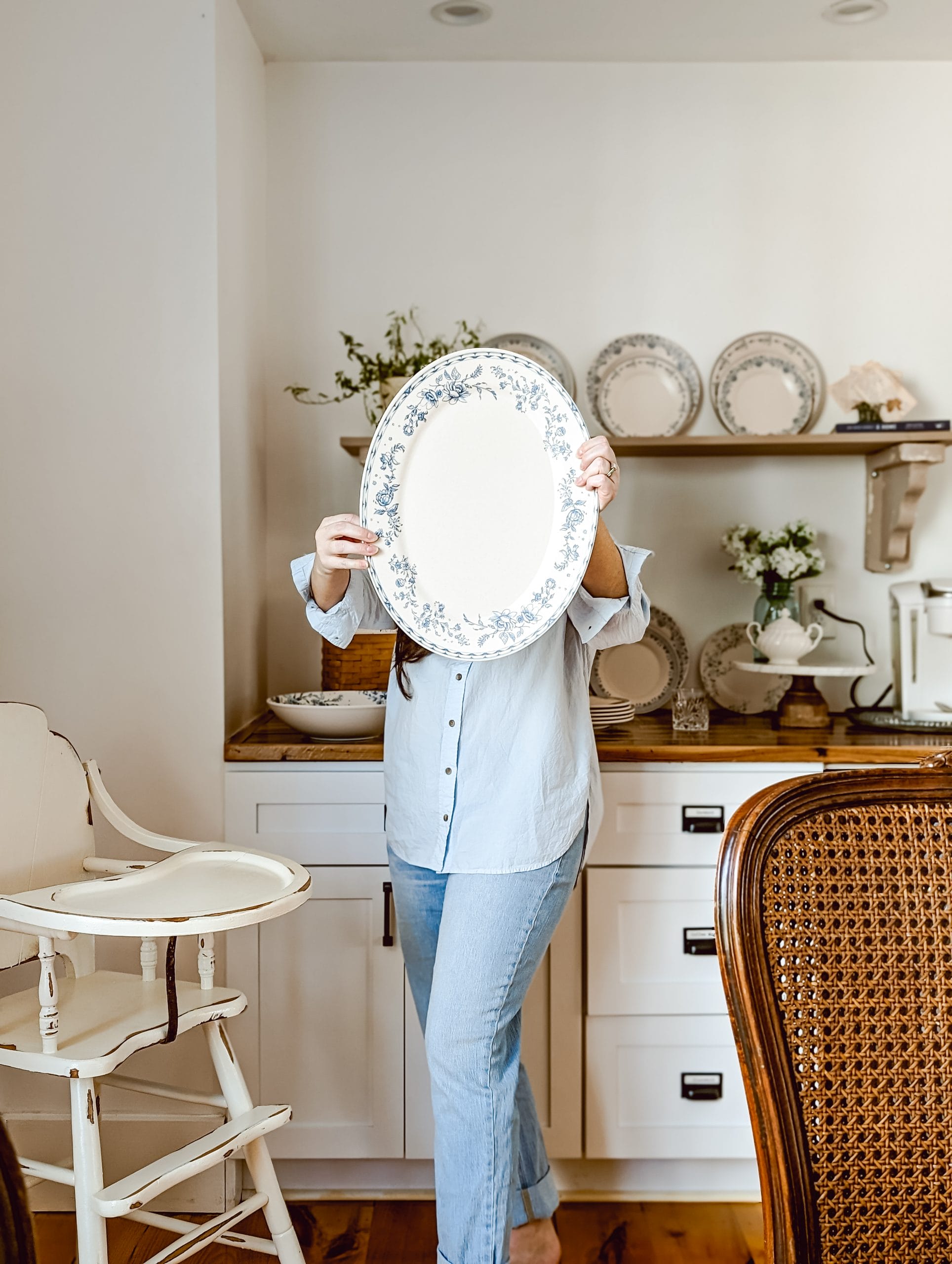 30+ Blue Floral Melamine Plates That Look Like Vintage China! - White ...