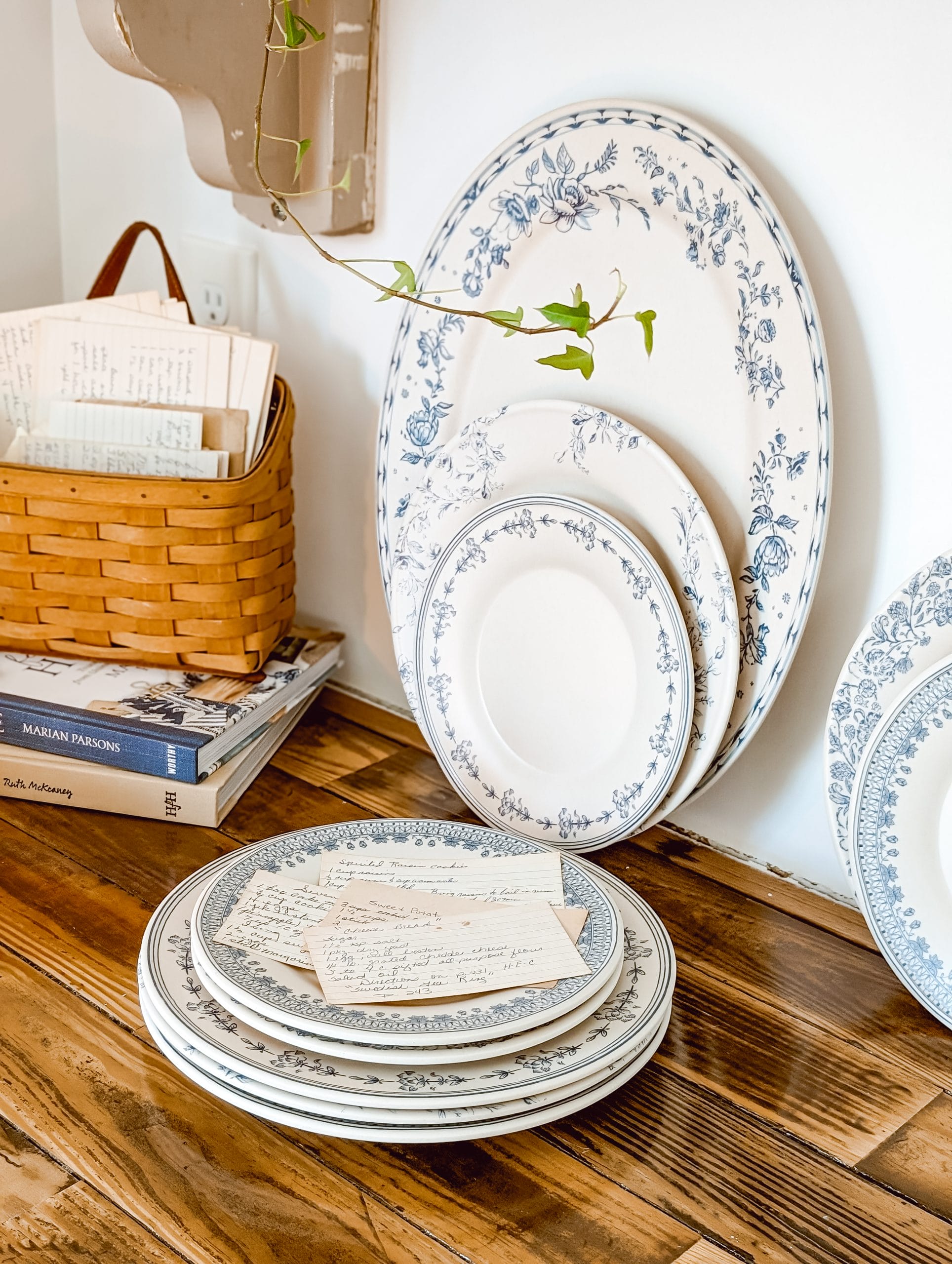 30+ Blue Floral Melamine Plates That Look Like Vintage China! - White ...